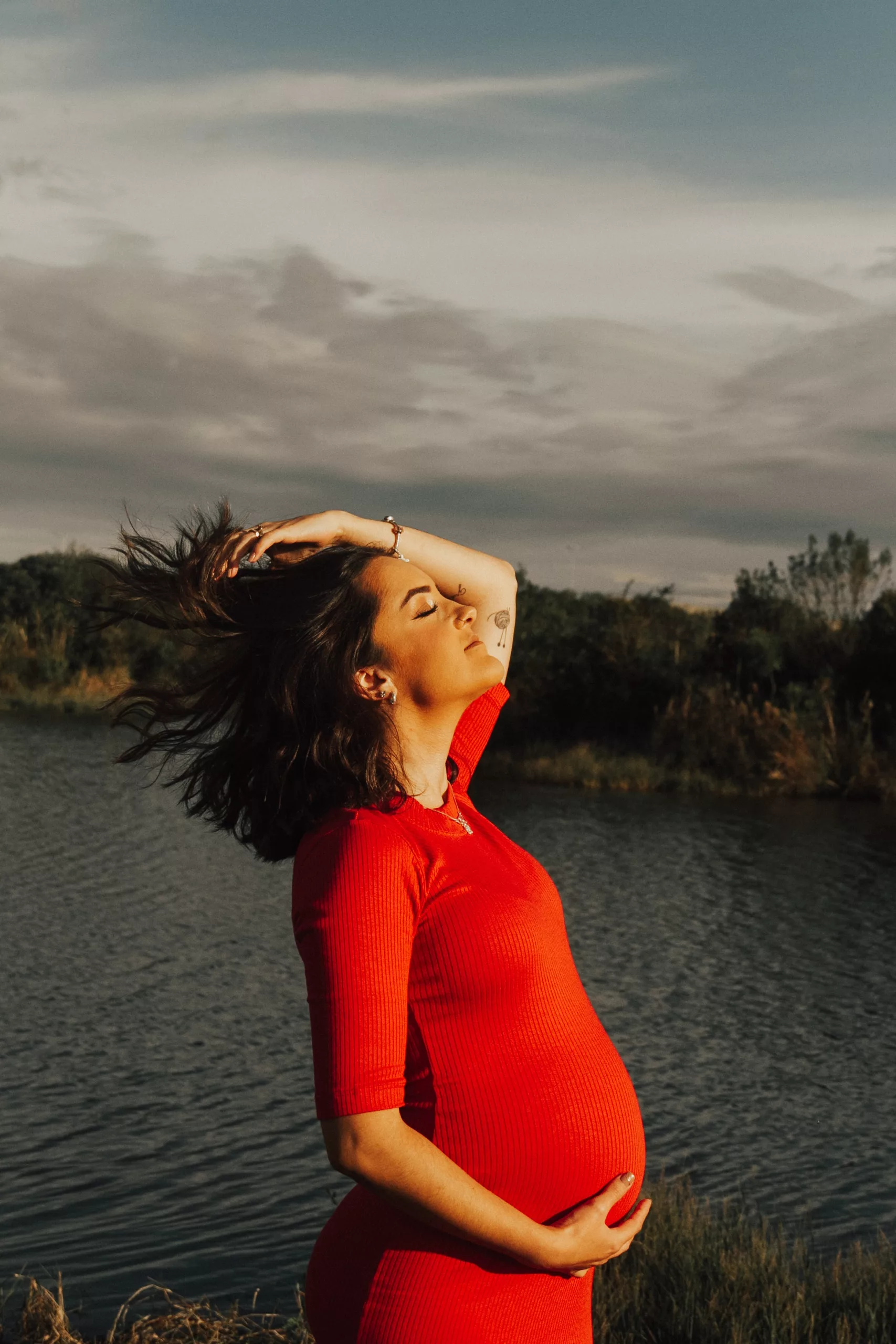10 Single And Pregnant Self-Care Tips To Comfort You