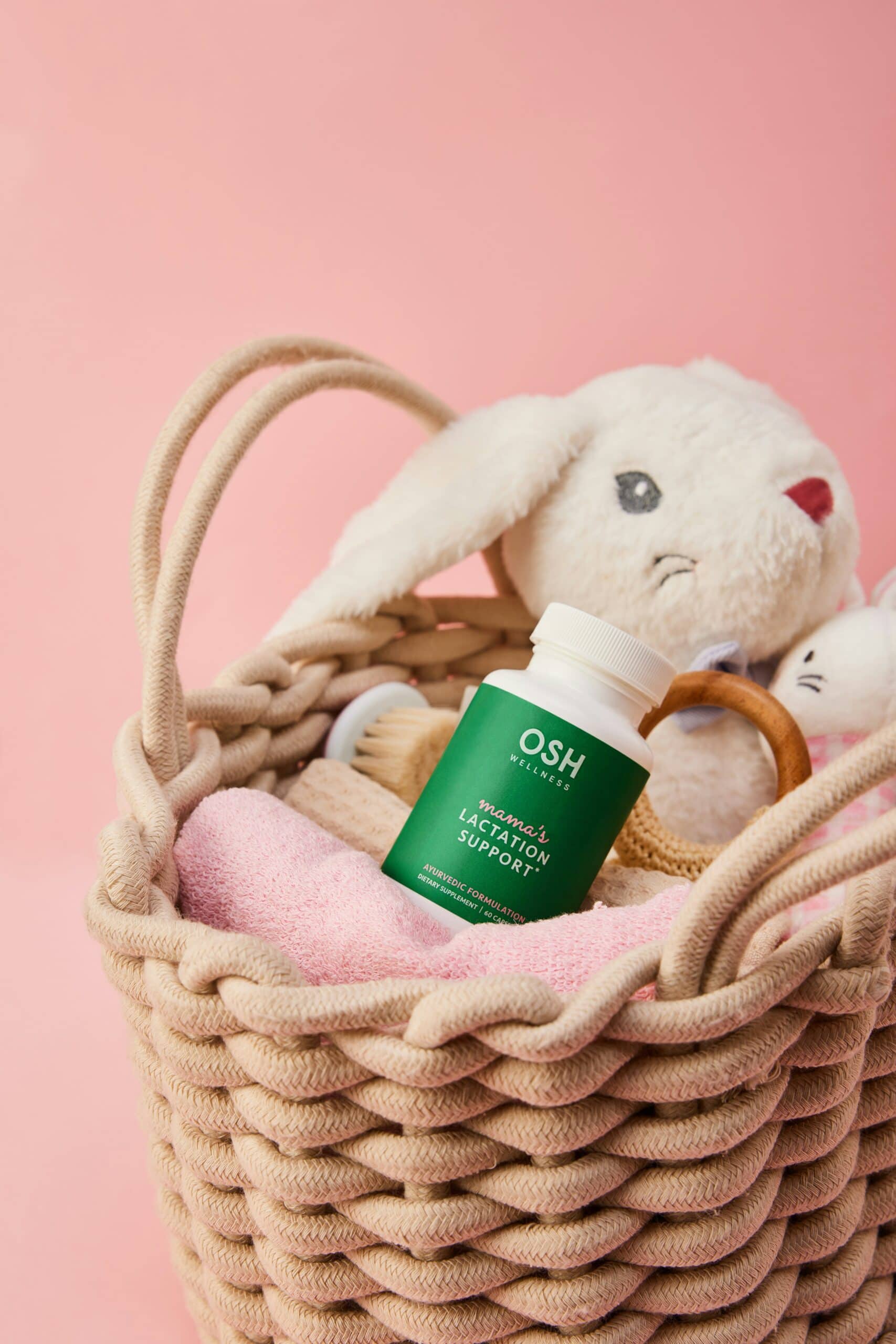 Super Thoughtful Gifts for New Mums After Birth | Earthimama